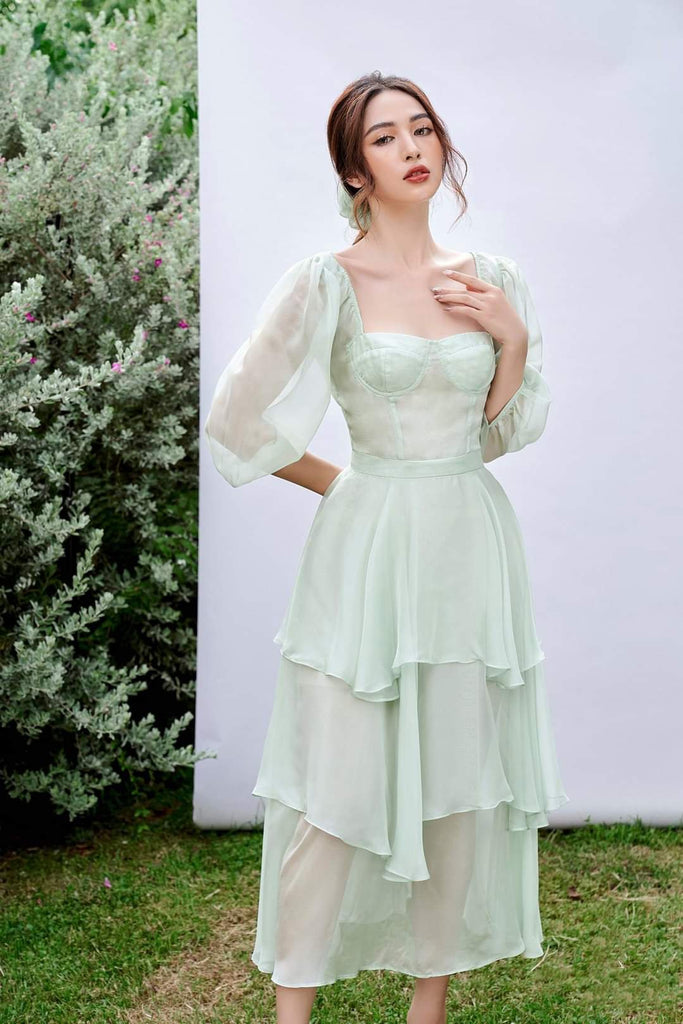 Lily Sweetheart Layered Dress – VAST